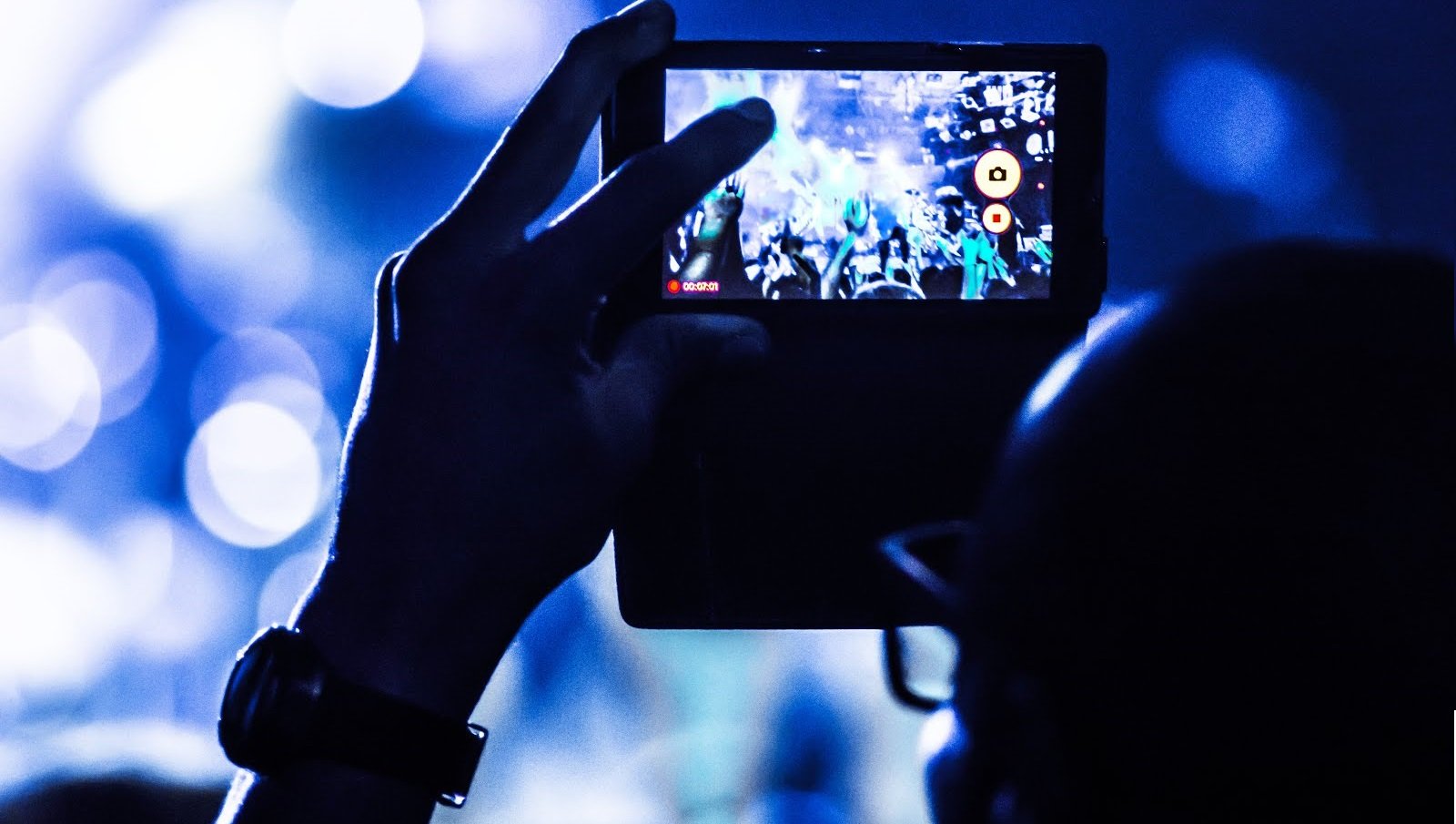 Consejos útiles para realizar un live en Instagram o Facebook - Loud ...